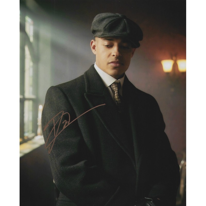 Daryl MCCORMACK autograph