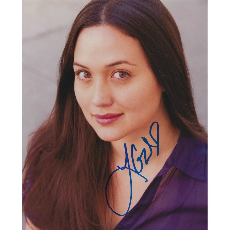 Lily GLADSTONE autograph
