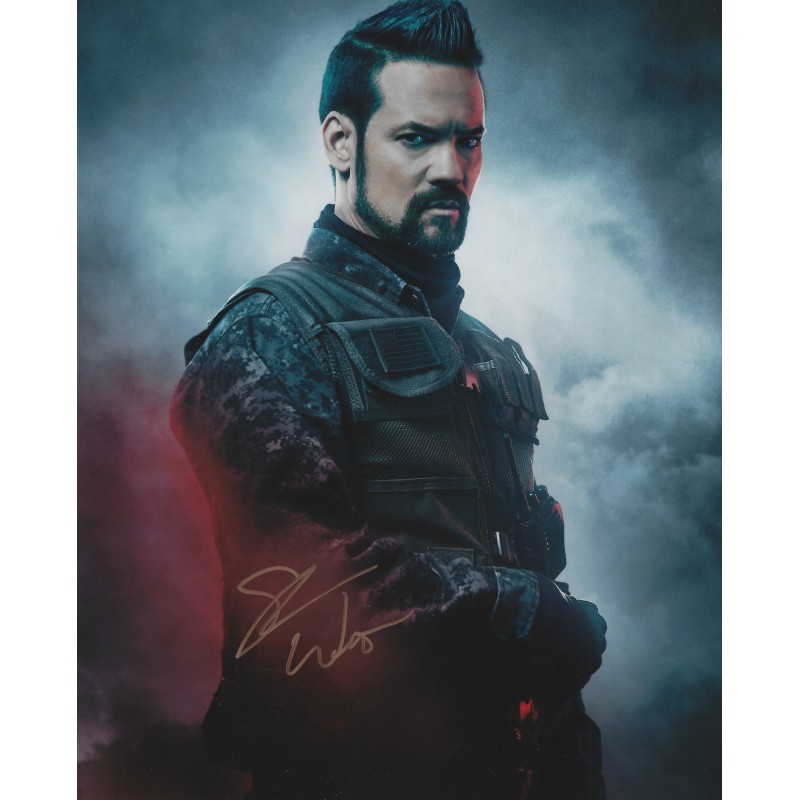 Shane WEST autograph