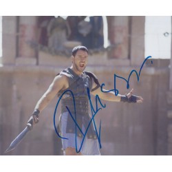 Russell CROWE autograph