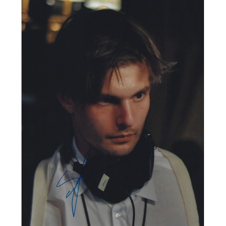 Sam LEVINSON autograph