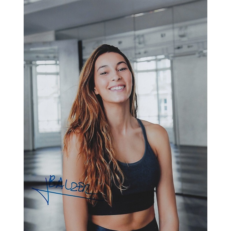 Sara BALZER autograph