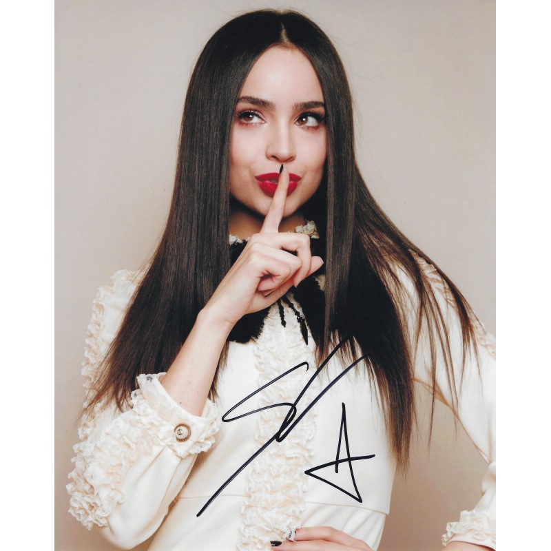 Autographe Sofia CARSON