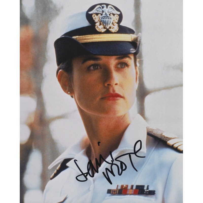 Demi MOORE autograph