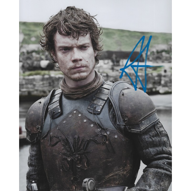Alfie ALLEN autograph
