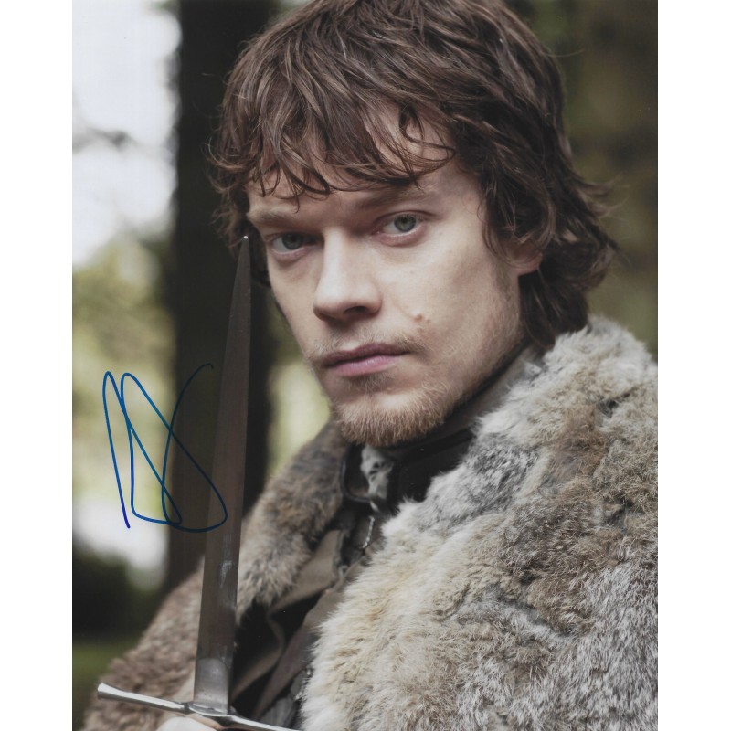 Alfie ALLEN autograph