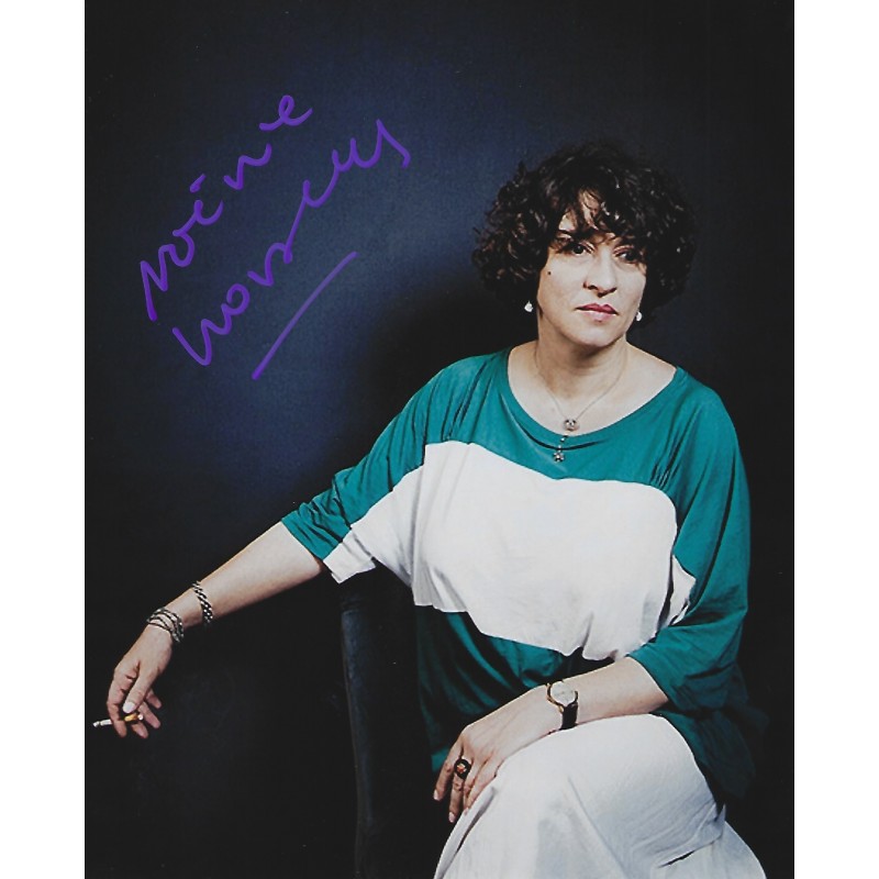 Noémie LVOVSKY autograph