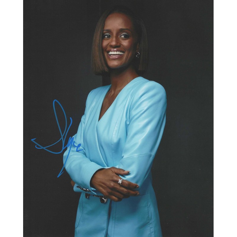 Skye P. MARSHALL autograph